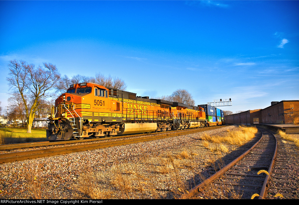 BNSF 5051